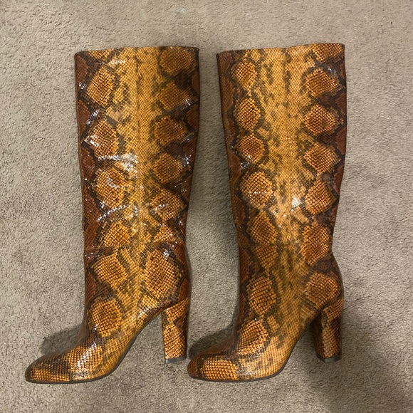 White Mountain | Shoes | Snake Skin Boots | Poshmark